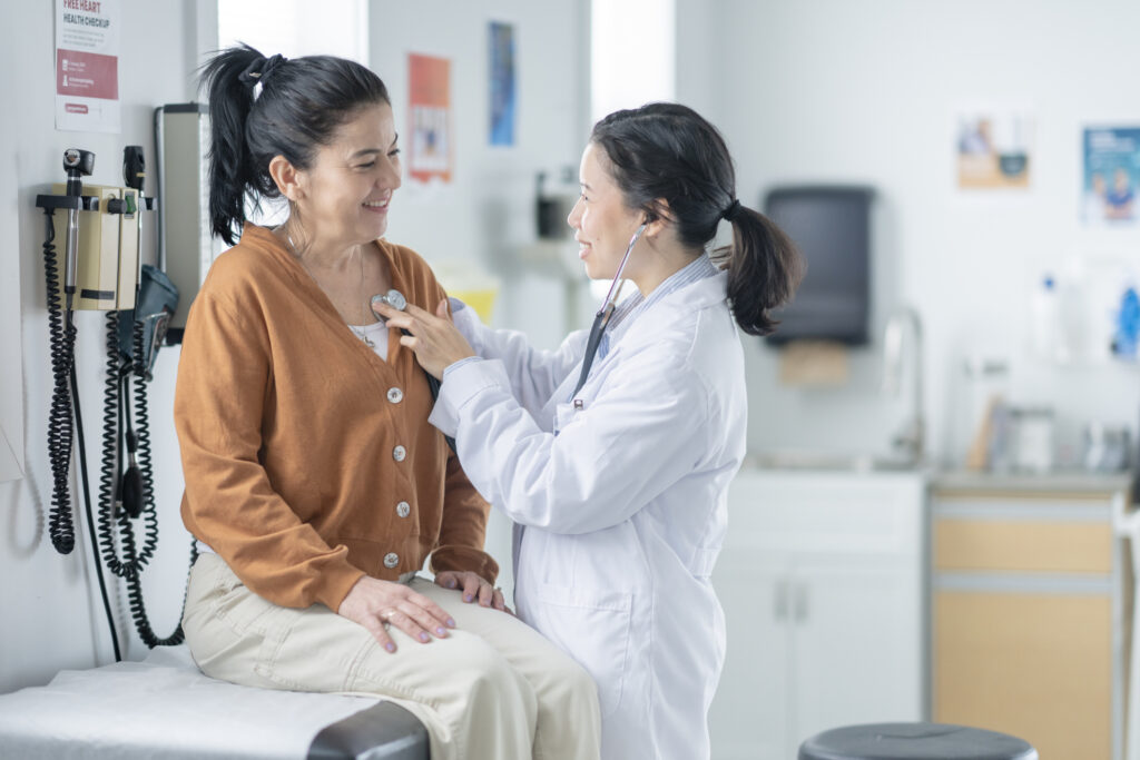 What Do Doctors Check for During A Physical Examination? - Health ...